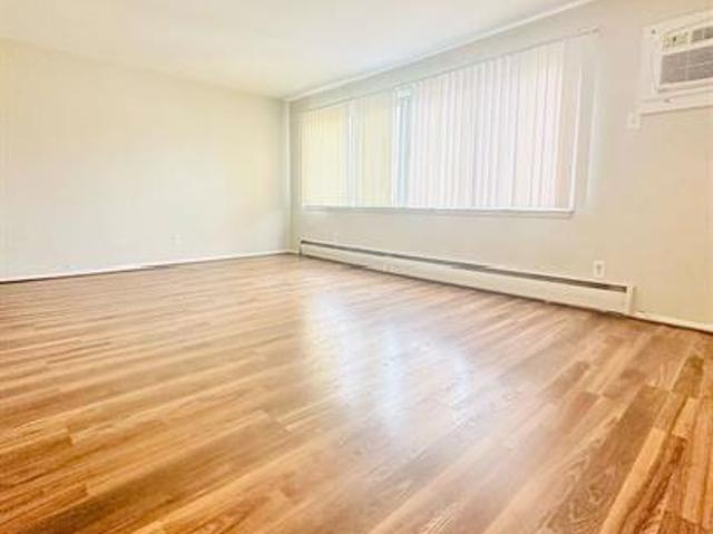 Fremont 3600 1 Bedroom Apartment for Rent at 3600 Fremont Ave N, Minneapolis, MN 55412 Folwell