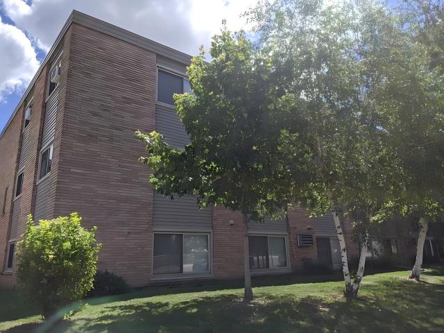 Fremont 3600 Studio Apartment for Rent at 3600 Fremont Ave N, Minneapolis, MN 55412 Folwell