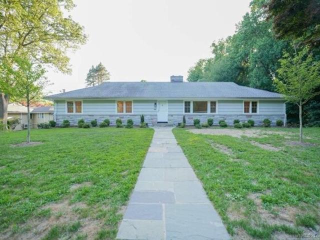 Frenchtown Rd, Trumbull, Home For Sale