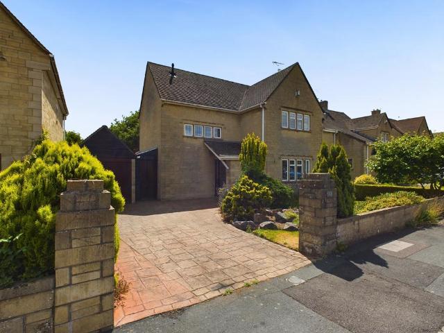Frenchay, Bristol BS16 3 bed house to rent £2,400 pcm £554 pw