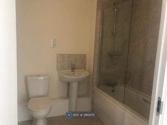 Frenchay, Bristol BS16, 1 bed flat to rent, £1,350 pcm | PrimeLocation