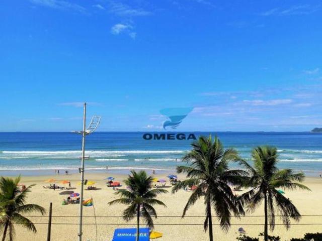 Frente ao mar Apartamento com 3 dormitórios à venda na praia das Pitangueiras Guarujá/SP