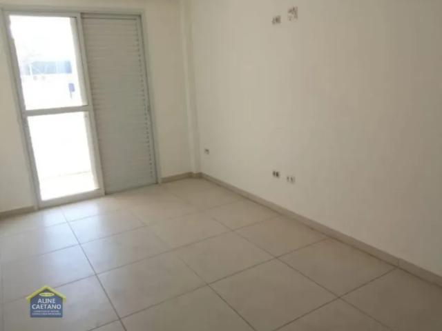 Frente Mar – Apto 02 suítes, 02 vagas, piscina na Cobertura Direto