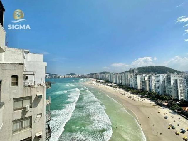 FRENTE MAR Apartamento com 3 dormitórios à venda na Praia das Pitangueiras, Guarujá/SP