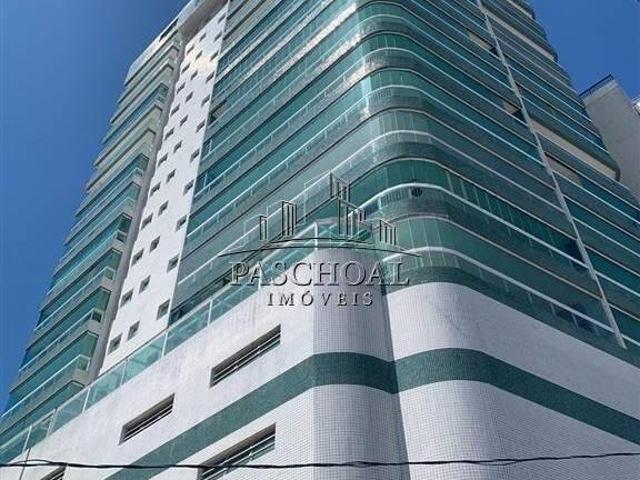 FRENTE TOTAL PARA O MAR, 03 QUARTOS, SENDO 02 SUÍTES, DUAS VAGAS, BAIRRO GUILHERMINA EM PRAIA GRANDE