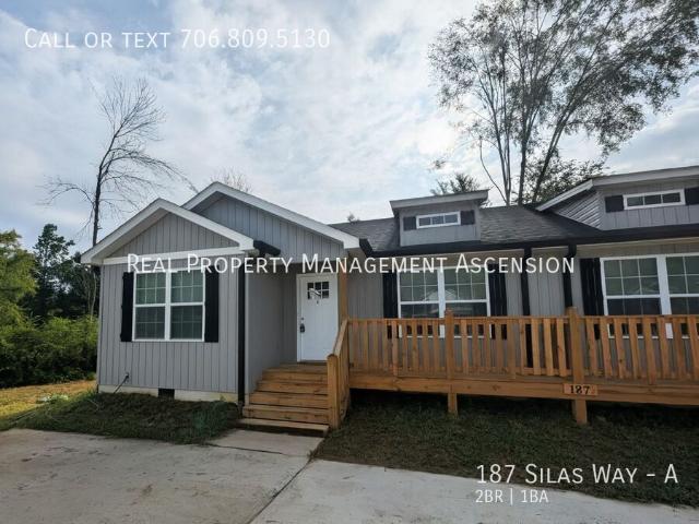 Fresh Two Bed One Bath in Dalton