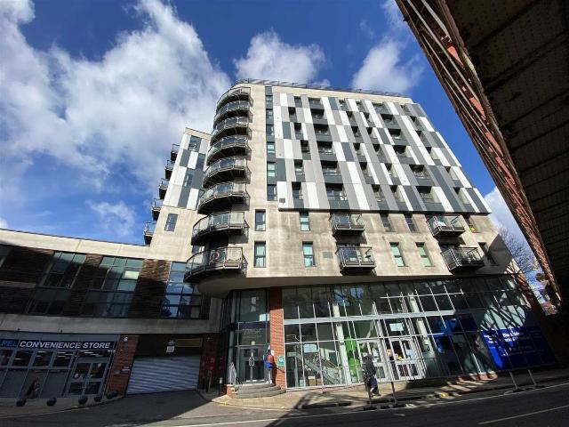 Fresh Buildings, 138 Chapel Street, Salford M3, 2 bed flat to rent, £1,150 pcm | PrimeLocation