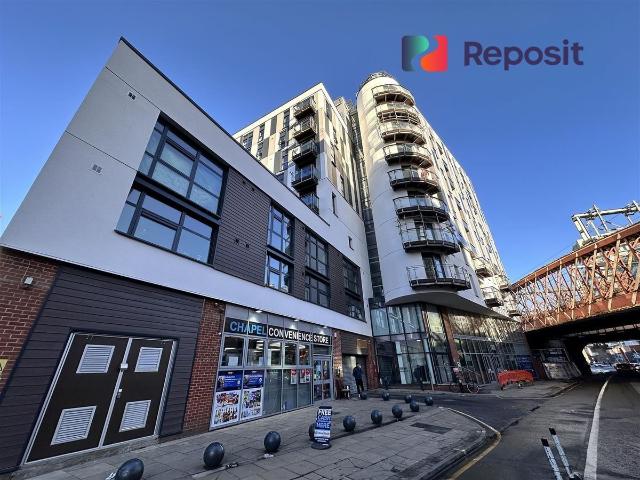 Fresh, Chapel Street, Salford M3, 2 bed flat to rent, £1,200 pcm | PrimeLocation