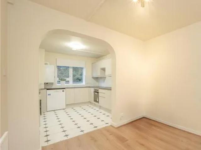 Fresh Collection, Robert Street, London, NW1 3JS, United Kingdom | 4 bed apartment for rent #139475559 | Rentberry