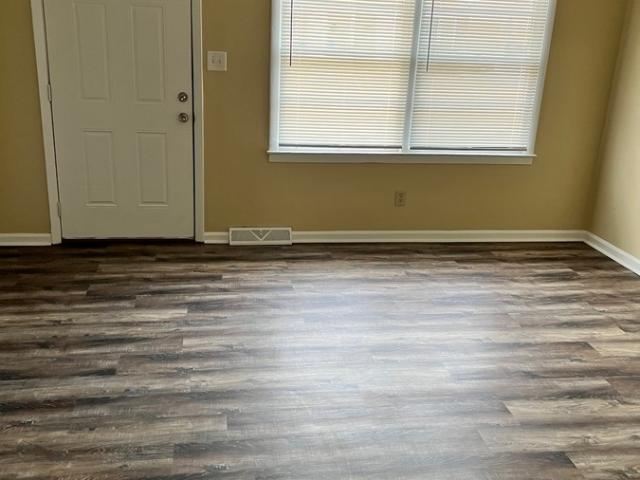 Fresh, clean and remodeled Two Bedroom Apartment!