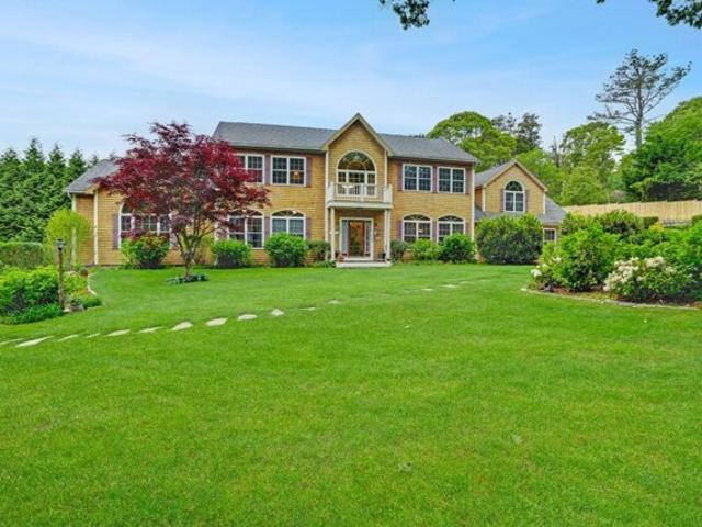 Fresh Pond Rd, Oak Bluffs, Home For Sale