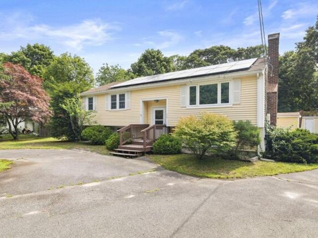 Fresh Pond Rd, East Falmouth, Home For Sale
