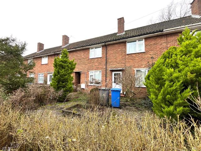 Freshfield Close, Norwich NR5 4 bed terraced house to rent £1,900 pcm £438 pw