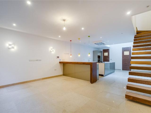 Freshford Street, Earlsfield SW18, 4 bed property to rent, £5,000 pcm | PrimeLocation