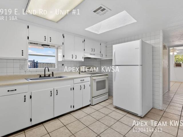 $785 Freshly Painted 1BR/1BA Unit near Brandi Fenton Memorial Park