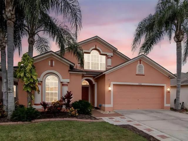 Freshly Painted 4BR/2BA Pool Home with Screened Pool & Spa – Move In Ready!