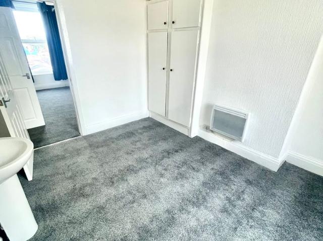 Freshly refurbished first floor apartment available TO LET in Blackpool