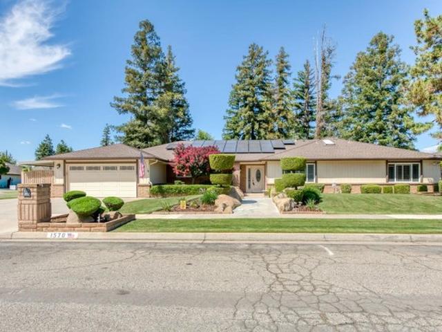 1570 W Warner Ave, Fresno, CA 93711