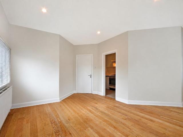 Frith Street, Soho W1D, 1 bed flat to rent, £2,362 pcm | PrimeLocation