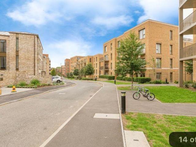 Fritillary Apartments, 5 Harewood. 2 bed flat to rent £2,500 pcm £577 pw