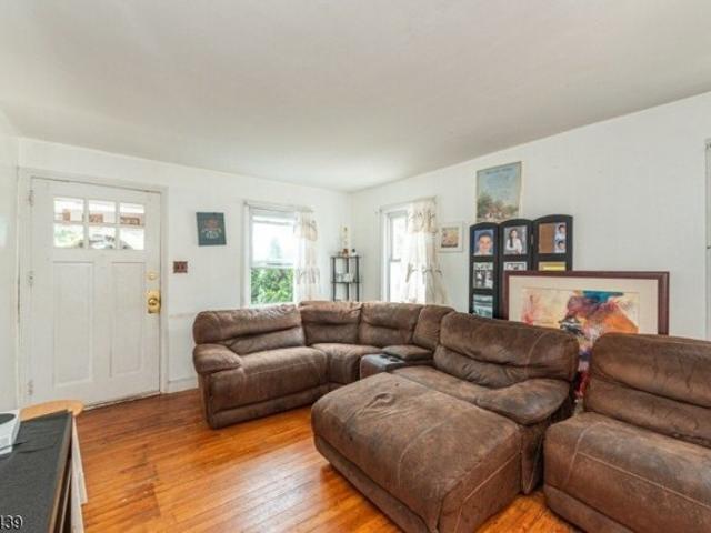 Fritz St, Bloomfield, Home For Sale