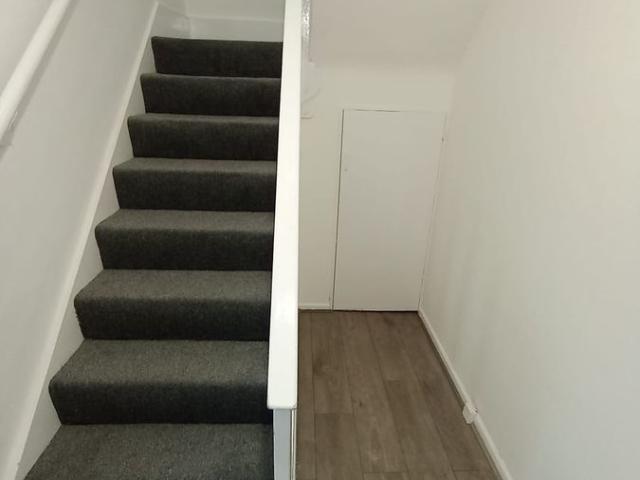 Frizlands Lane, Dagenham RM10, 1 bed terraced house to rent, £2,000 pcm | PrimeLocation