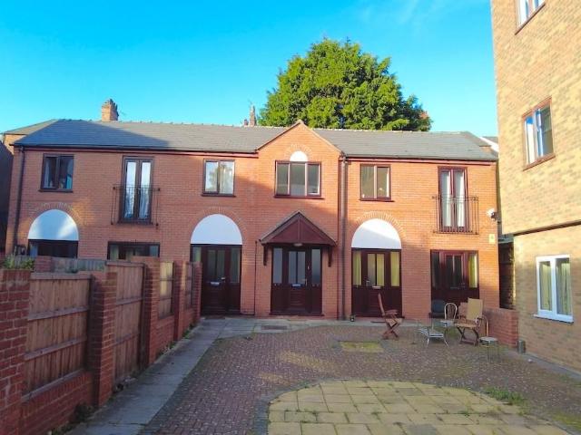 Friars Lane, Lincoln LN2, Room to rent, £650 pcm | PrimeLocation