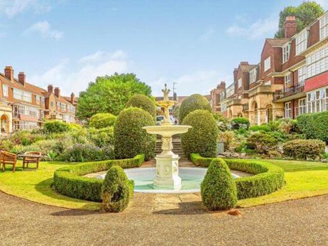 Friars Lane, Richmond, 2 Bedroom Flat