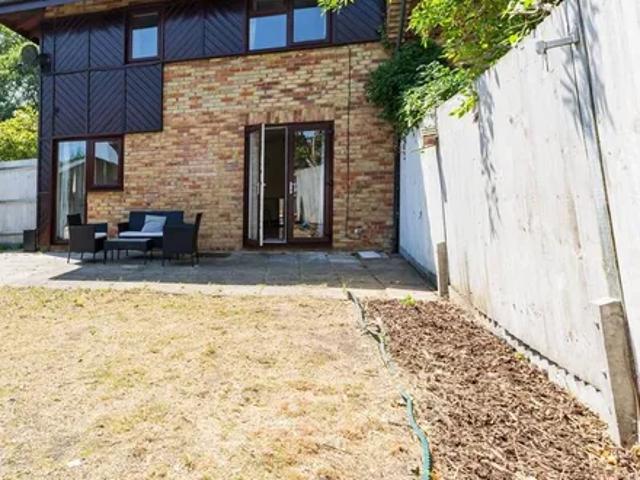 Friars Mead, Cubitt Town, London, E14 3JZ, United Kingdom | 3 bed house for rent #140227479 | Rentberry