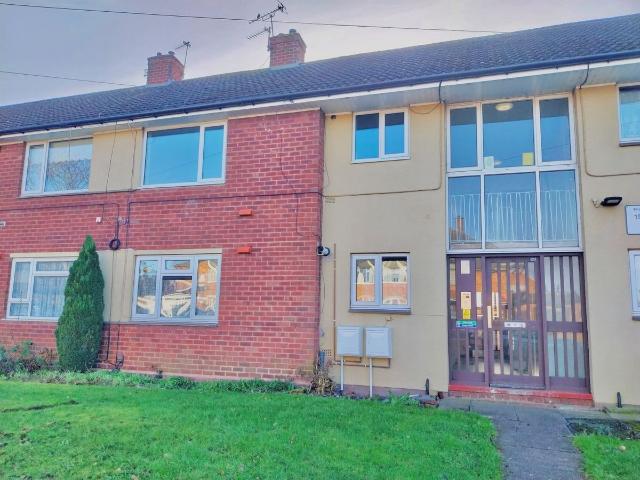 Friary Crescent, Walsall WS4, 1 bed flat to rent, £750 pcm | PrimeLocation