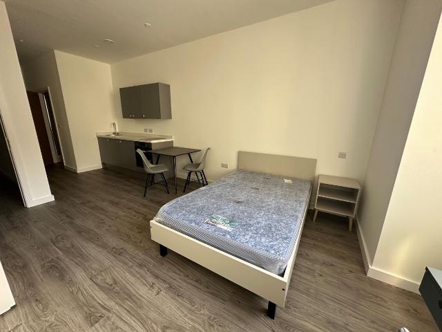 Friary House, Southampton SO14, Studio to rent, £875 pcm | PrimeLocation