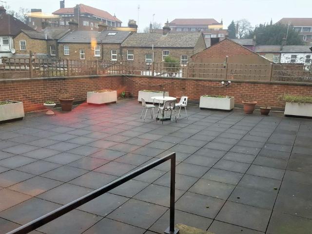 Friary House, The Friary GU1, 1 bed flat to rent, £1,300 pcm | PrimeLocation