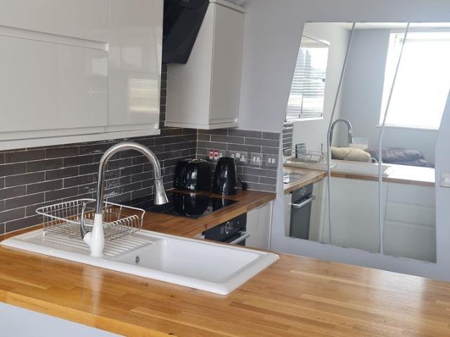 Friary House, The Friary GU1, 1 bed flat to rent, £1,325 pcm | PrimeLocation