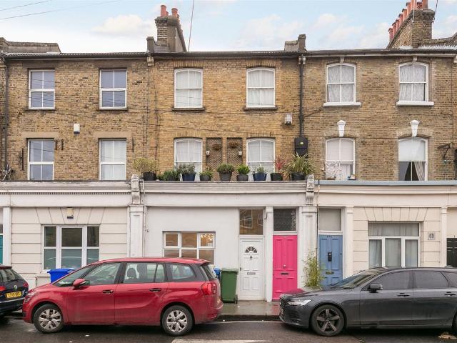 Friary Road, Peckham SE15, 2 bed flat to rent, £2,250 pcm | PrimeLocation