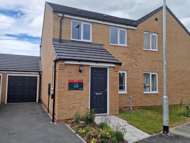 Frickley Drive, South Elmsall, Pontefract WF9, 3 bed semi detached house to rent, £1,400 pcm | PrimeLocation