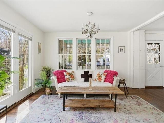 Fried Ave, Bristol, Home For Sale