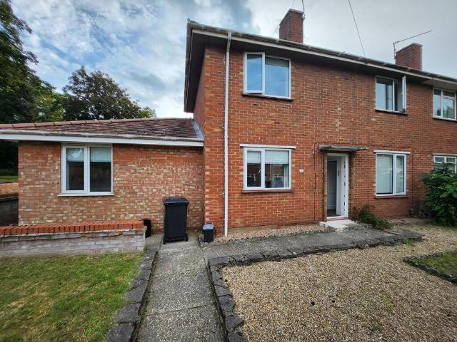 Friends Road 6 bed end of terrace house to rent £3,139 pcm £724 pw