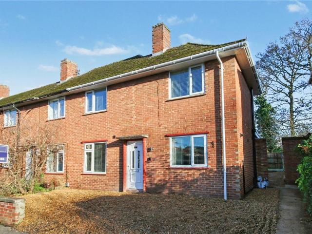 Friends Road, Norwich, Norfolk, NR5 6 bed terraced house to rent £3,750 pcm £865 pw