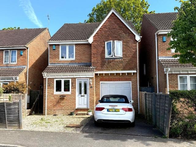 Friesian Way, Kennington, Ashford TN24, 3 bed detached house to rent, £1,700 pcm | PrimeLocation