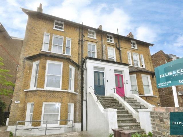 Friern Park, N12, North Finchley