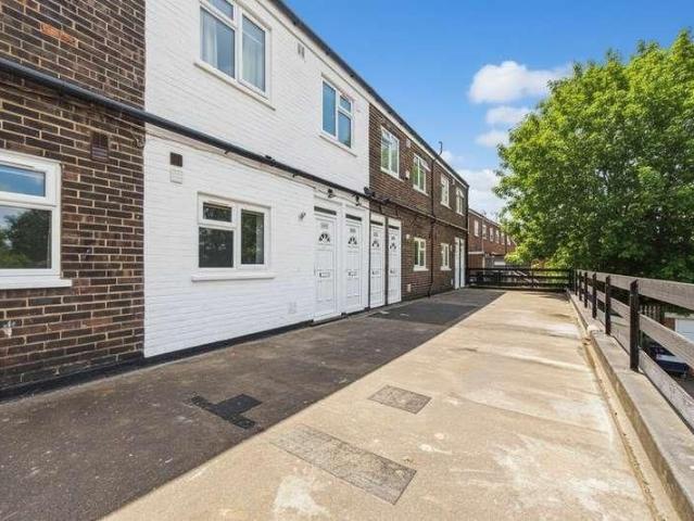 Frimley High Street, Frimley, Camberley, Surrey, GU16