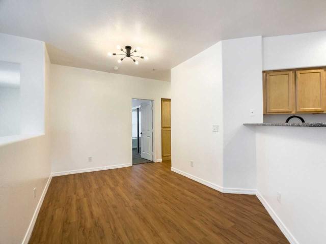 Fringe on 61st 3 Bedroom Apartment for Rent at 8050 N 61st Ave, Glendale, AZ 85302