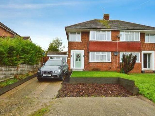 Frindsbury Hill, Strood, 3 Bedroom Semi detached