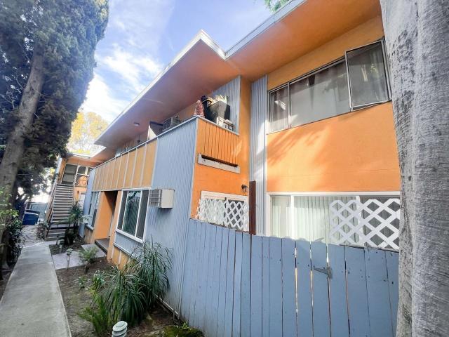 Fruitland Apartments 2 Bedroom Apartment for Rent at 10907 Fruitland Dr, Los Angeles, CA 91604 Studio City
