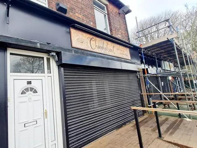 Frurt, 257 Bury New Road, Prestwich, M25 9PB, United Kingdom | 2 bed apartment for rent #139068317 | Rentberry