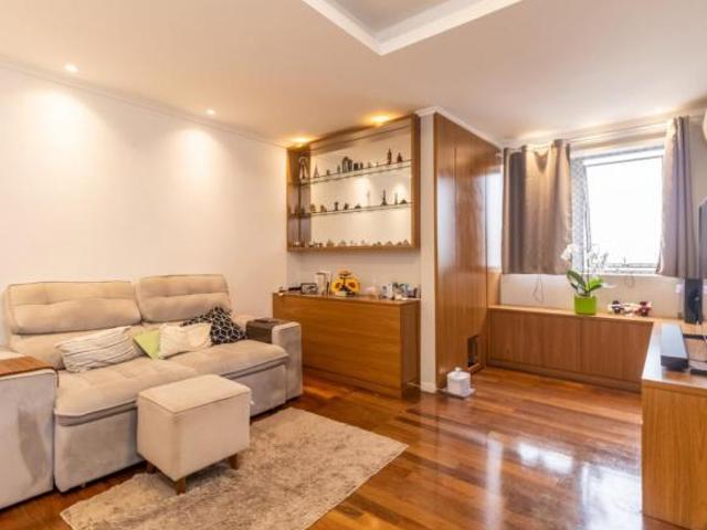 Confortável cobertura para venda em Barra Funda com 3 quartos, sendo 1 suíte, 115m²