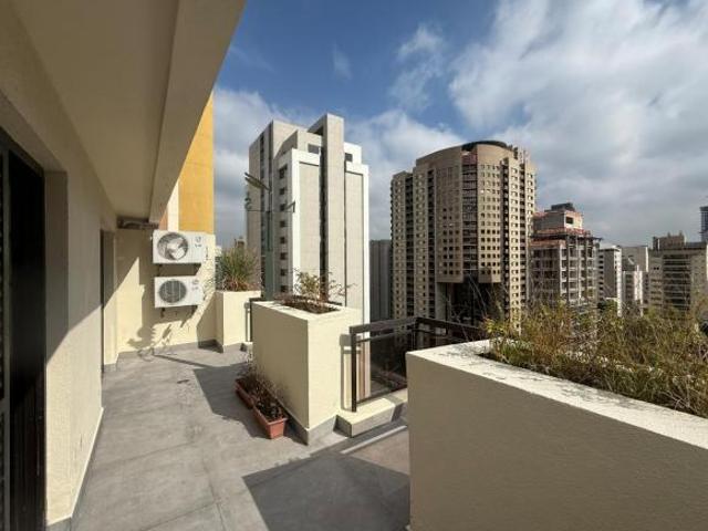 Confortável cobertura para venda em Itaim Bibi com 1 quarto, sendo 1 suíte, 90m²