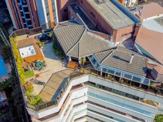 Sensacional cobertura para venda em Morumbi com 4 quartos, sendo 4 suítes, 538m²