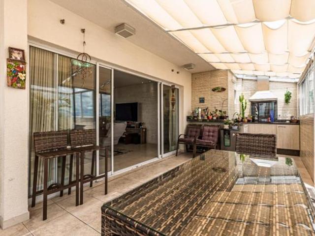 Deslumbrante cobertura para venda em Vila Gumercindo com 4 quartos, sendo 2 suítes, 221m² jucileia