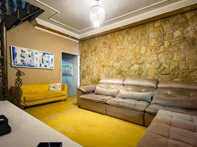 Espetacular casa de vila para venda em Jardim Nóbrega com 2 quartos, 136m²